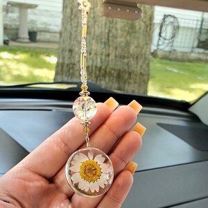 DAISY FLOWER w/dried Flower Car Charm, Car Accessories Rear View Mirror ...