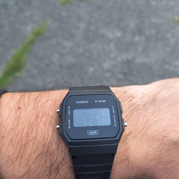 Custom Black Casio F91W Inverted Screen Mod - Etsy