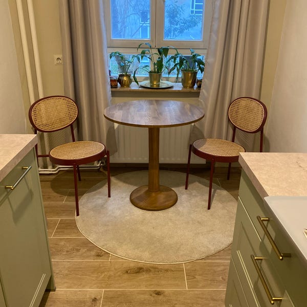 Solid Oak Round Dining Table With Tulip Leg, 2 to 6 Seat Person Dining ...