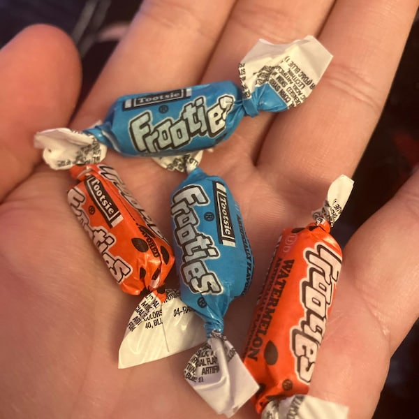 Tootsie Frooties 360ct - Assorted Fruit Flavors Chewy Candy - Bulk Bag ...