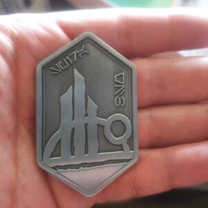 Silver Batuuan Spira Solid Metal Metal Batuu Credit Star Wars Galaxy's ...