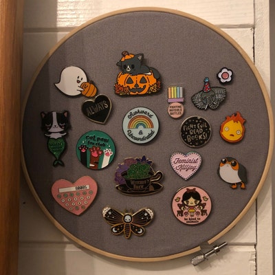 Pin Board, Pin Display, Badge Display, Pin Holder, Pin Collection ...