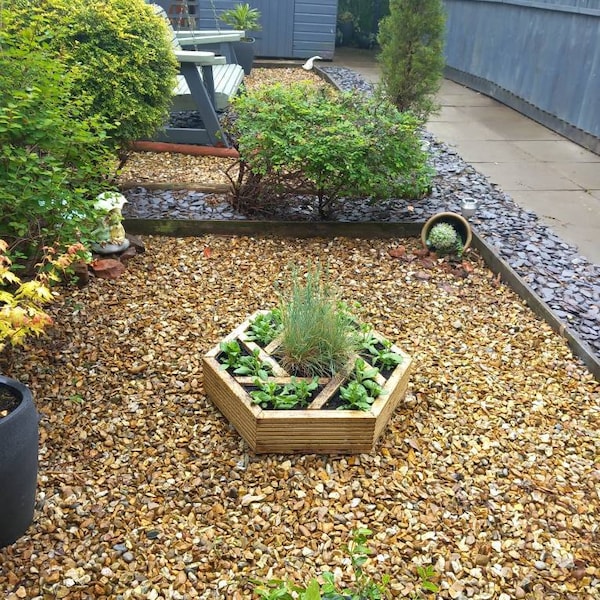 Lovely Handmade Train Planter With Choice of Number of Carriages .fsc ...