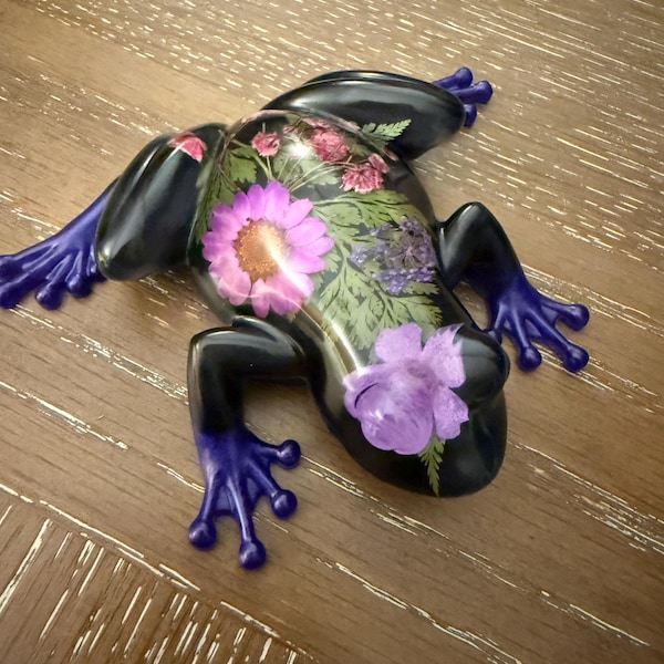 Flower Frog, Resin Frog, Epoxy Resin Frog Figurine, Frog Decor, Resin ...