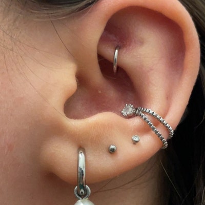 NEW 14K Solid Gold Vertical Helix Chain Piercing Unique Gold Barbell ...