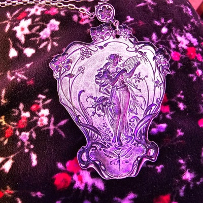 Antique Silver Locket Locket Silver Round Locket Emerald - Etsy