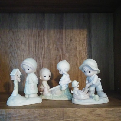 Vintage Precious Moments Collectibles Porcelain Figurines - Etsy