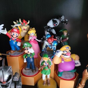 Amiibo Display Stand Modular Holds 4 per Module - Etsy