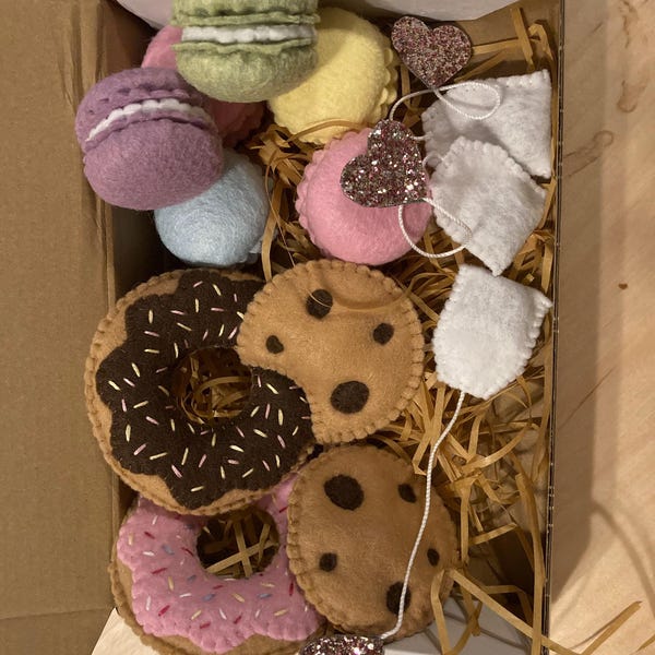 Felt Donut, Felt Food, Pretend Play Bakery, Felt Dessert, Felt Sweets ...