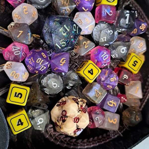 Jumbo D20 Custom Dice Warlock Skull - Custom Made Resin Dice for D&D ...