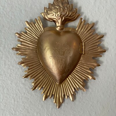Sacred Heart Milagro Heart Gilded Gold Heart Box Catholic - Etsy