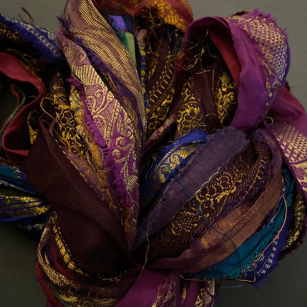 Gorgeous Brocade Persian Bazaar Recycled Sari Silk Ribbon 5 - 10 Yards ...