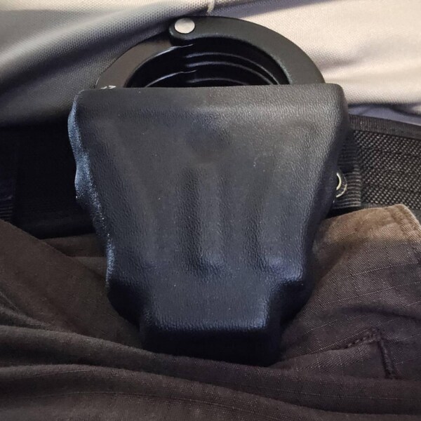 Handcuff Case. ES® System: Ultimate 2.0 Versatile Low Profile Handcuff ...