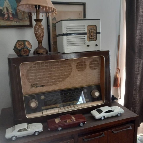 Vintage Radios, Various Makes and Models 1930s-1960's - Etsy