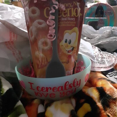 Personalized Valentine's Day Cereal Bowls Gift Set i Cerealsly Love You ...