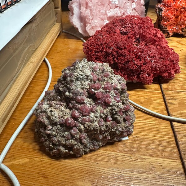 Large FLUORESCENT White Dogtooth/columnar Calcite From Chenzhou, Hunan ...