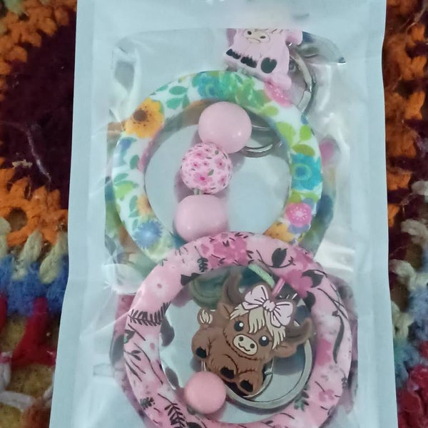 Sensory Key Chains- Fidget Toy- Assorted Pattern- Silicone Beads - Etsy ...