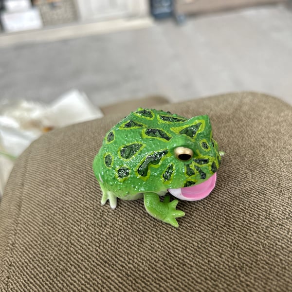 Pacman Frog Gachapon Figures - Etsy