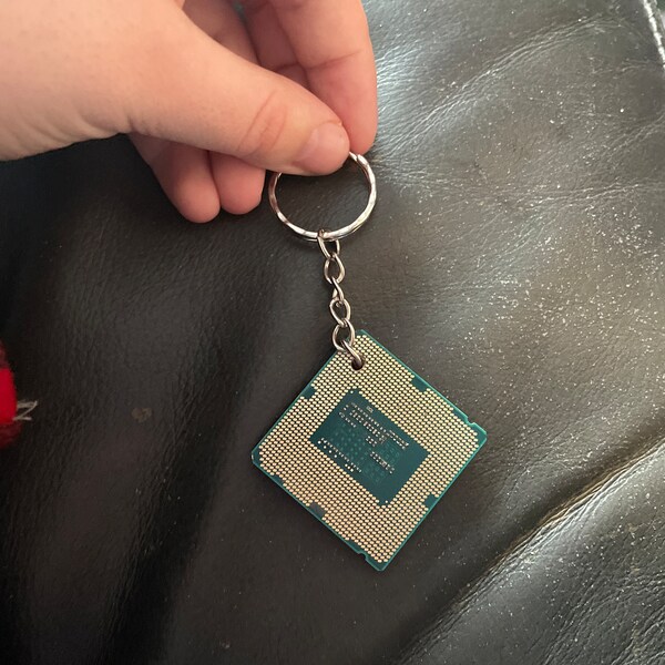 Upcycled Computer Keyring: RAM, Processor, Circuit Board - Geeky Tech ...