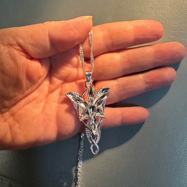 Elf Star Necklace: A Sparkling Symbol of Elven Grace and Love - Etsy