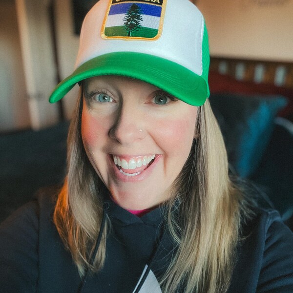 Cascadia Doug Flag 3x5' Poly 200D - Etsy