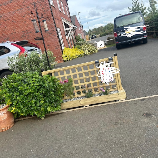 Privacy Barrier Divider Border Fence Wall for Driveway & Gardens ...