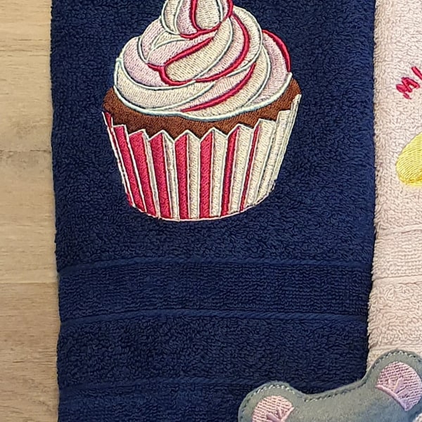 Small Cake Bakery Embroidery Design Onni. Machine Embroidery Bakery ...