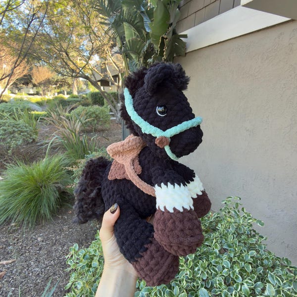 Paylin the Pony STUFFIE Crochet Pattern | No Sew Low Sew Crochet ...