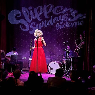 PATSY STONE WIG: Beehive Updo Bangs 1960s Wig 1990s Wig - Etsy Canada