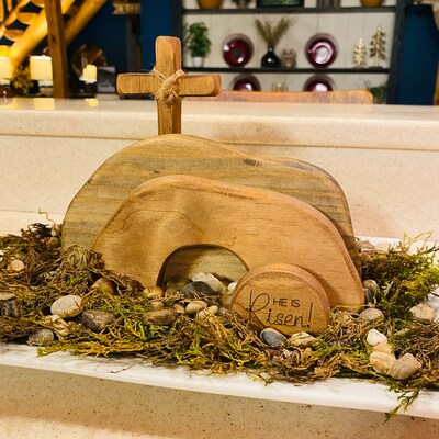 Empty Tomb Display / Empty Tomb Easter Decor Easter Creche Resurrection ...