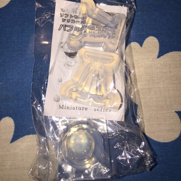 Silicone 3D Mold, Parfait Tall Glass Mold, Ice Cream Glass Mold ...