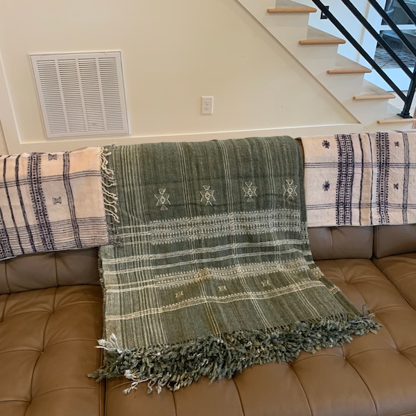 HANSHU | Bhujodi Wool Throw | Indian Wool Blanket | Indigo Wool Throw ...