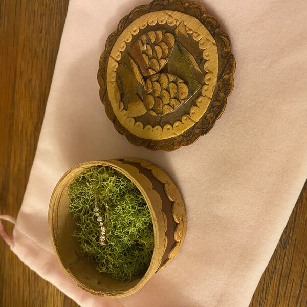 MYSTERY BOX: Random Vintage Items - Etsy
