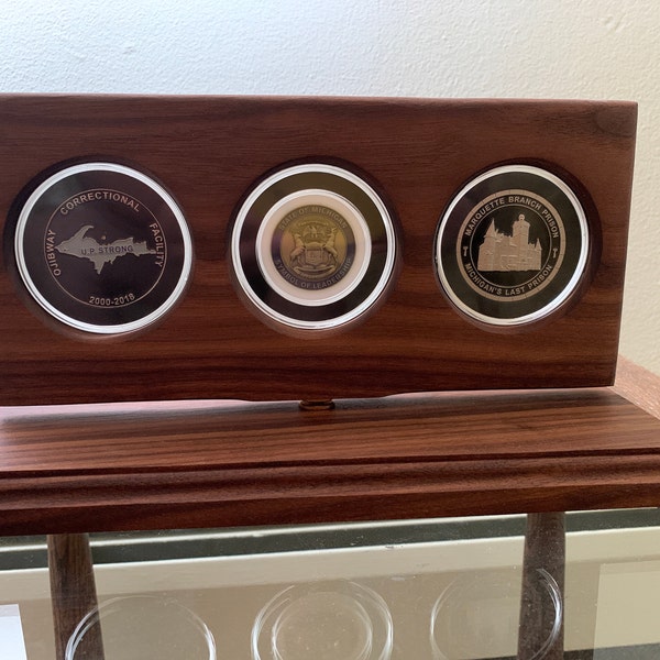 Military Challenge Coin Rotating Display Case, Commemorative Coin Gift ...