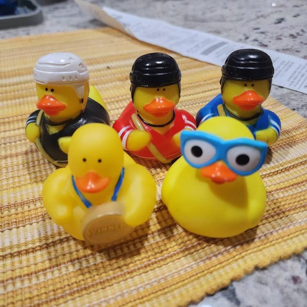 Pumpkin Mini Rubber Ducks - Set of 5 With Lollipop and Gift Box ...
