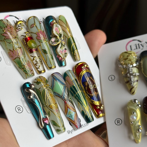 Vitrella Stained Glass Press-on Nails – 3D Gold Details, Floral Accents ...