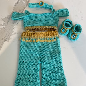 CROCHET PATTERN Bear Baby Hat and Booties Set Newborn Photo Prop ...