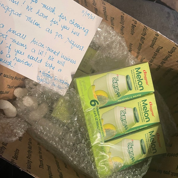 Asian Snack Box Best Value Snack Box Drinks & Full Size Assorted ...