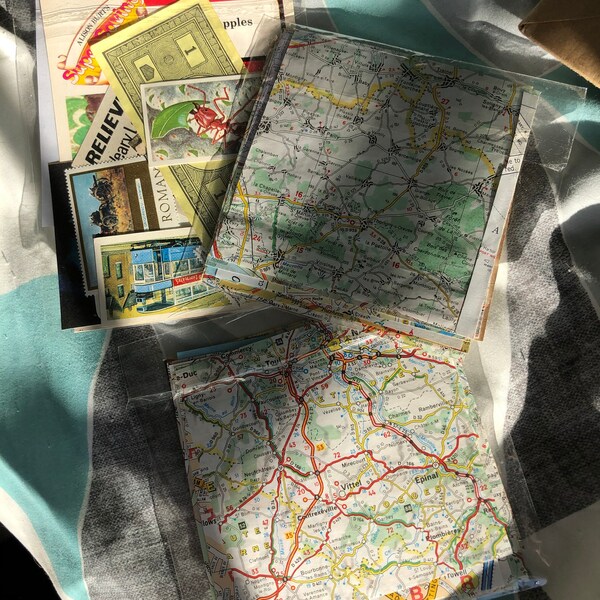 Small Colour Themed Vintage Paper Ephemera Pack: 20 Mixed Pieces for ...