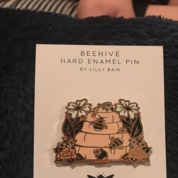Beehive Hard Enamel Pin, Honeybee Floral Flowers Botanical Animal ...