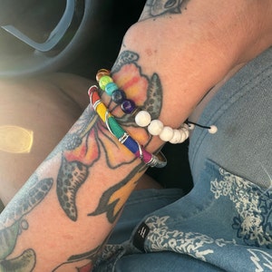 Rainbow Thread Bracelets Pride LGBTQ Bracelet - Etsy