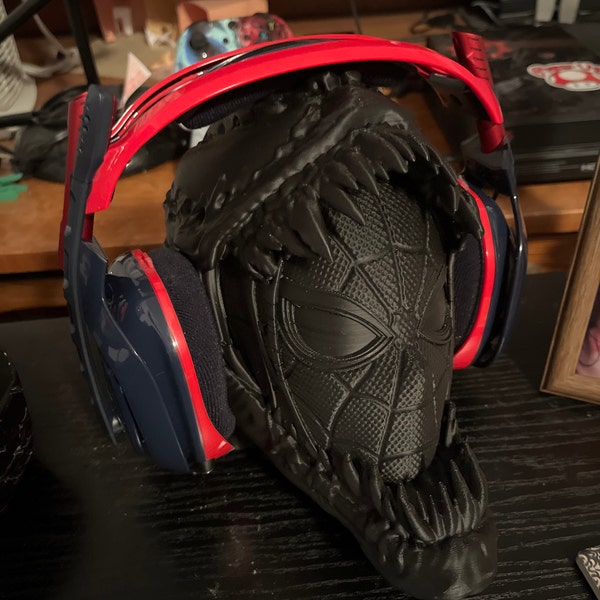 Spiderman Venom Headphone Stand | Perfect Gamer Gift Headset Stand ...