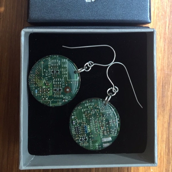 Circuit Board Earrings - Geeky Earrings - Recycled Computer - Round ...