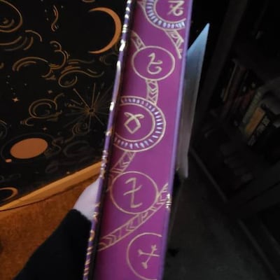 Circe by Madeline Miller Custom Stencil Sprayed Edge Hand Painted Books ...