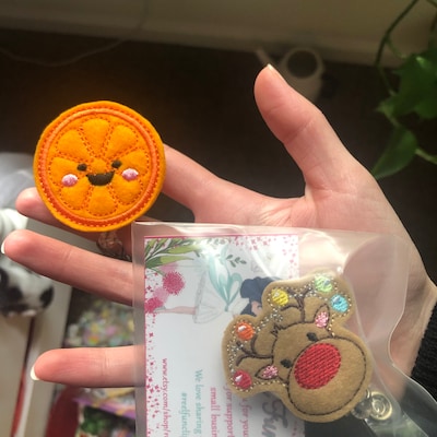 Lighted Deer Badge Reel Christmas Badge Reel Badge Reel Badge Holder ...