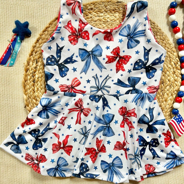 Red White & Blue Bows Seamless Pattern, Patriotic Ribbons Repeat Patten ...