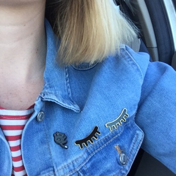 Hands Clock – Funny Minimal Sweep Motion Clock With Hands for Numbers ...