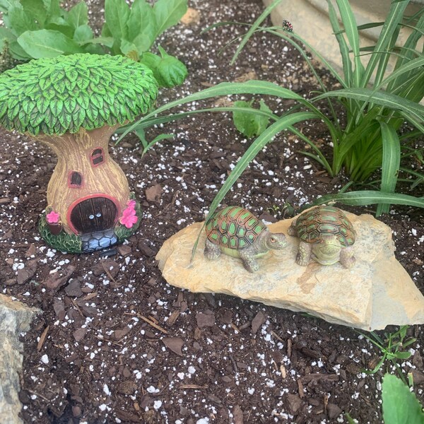 Fairy House “the Sprite’s Snicker Cottage“ / Fairy Garden Decoration ...