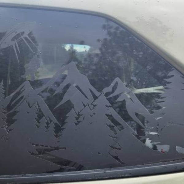 UFO Cow Beaming Down Vinyl Decal – Compatible With Forester-style ...