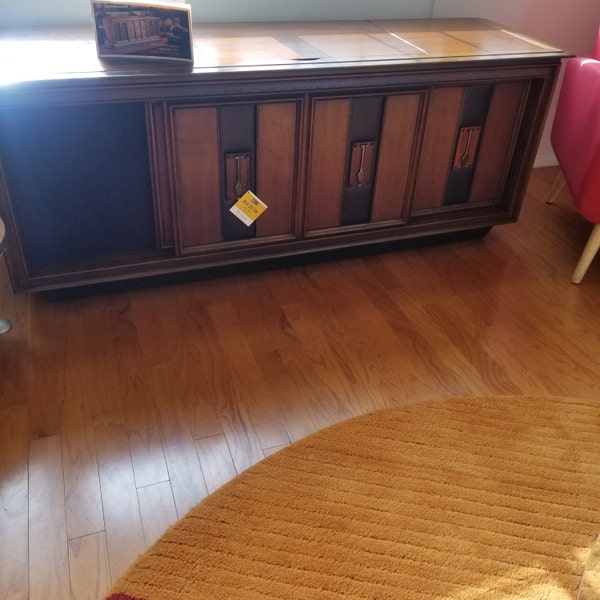 Mid-century Modern China Cabinet / Display Case / Bookcase One-piece ...